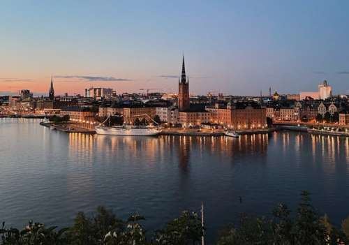Vy | Tog | Buss | Taxi | Bestill din reise på vy.no